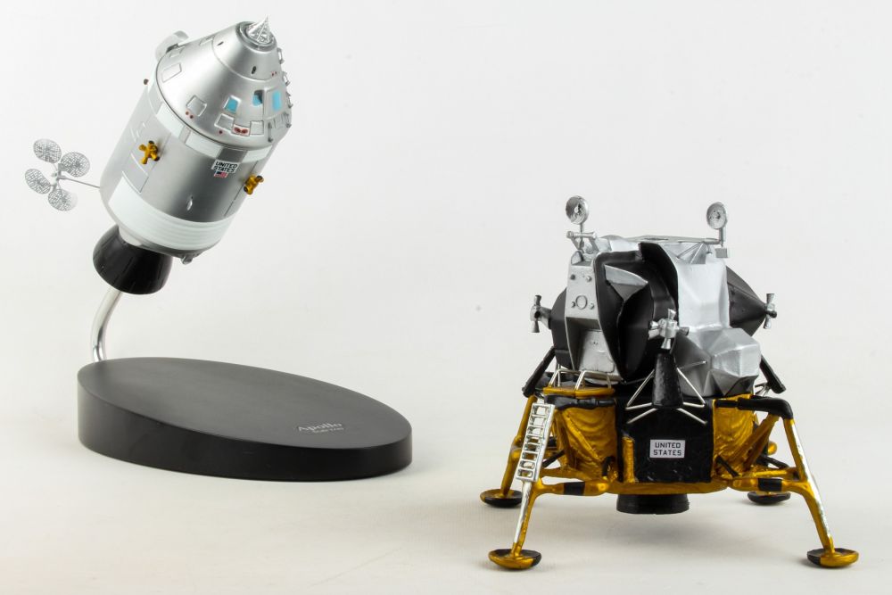 Apollo Command Module w/ LEM 1/48 Model | The Space Store